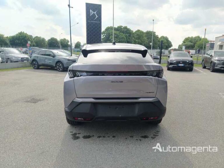 Nuovo Peugeot 3008 KM0 MHEV 1.2 Hybrid 145cv DCS6 Allure Grigia ...